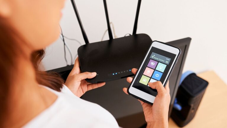 Researchers Used AI To Turn Wifi Routers Into 'Cameras' That Can See ...